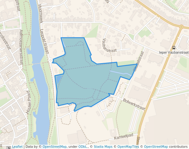 Hoornwerkpark in Ieper | Map and Routes