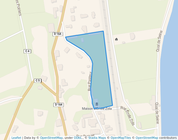 Ancienne propriété d'Émile Zola in Medan | Map and Routes