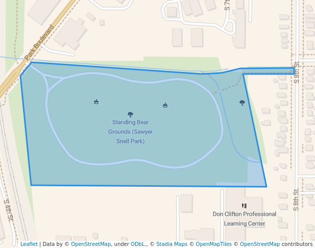Standing Bear Grounds (Sawyer Snell Park) in Lincoln | Map and Routes