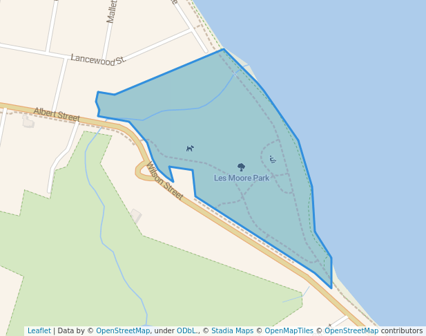 Les Moore Park in Victoria Point | Map and Routes