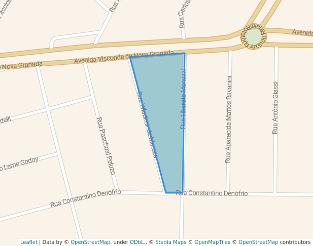 Praça 1º de Maio in Leme | Map and Routes