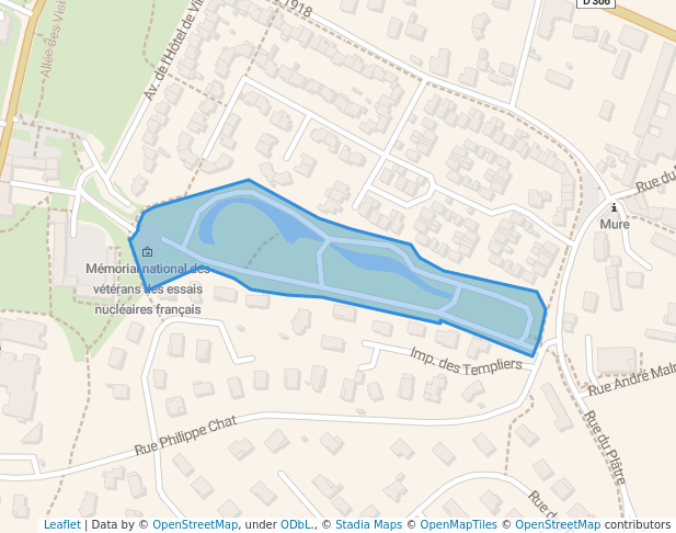 Parc du Château in Saint-Bonnet-de-Mure | Map and Routes