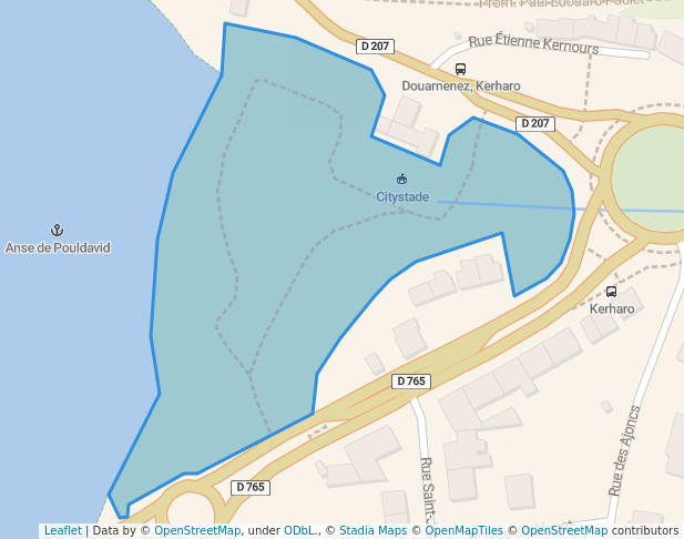 Square Yves Caroff in Douarnenez | Map and Routes
