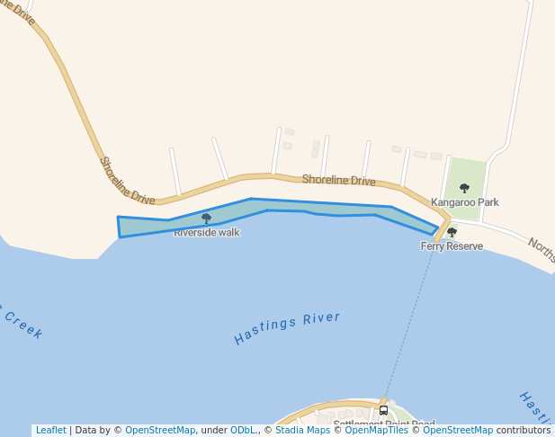 Riverside walk in North Shore | Map and Routes