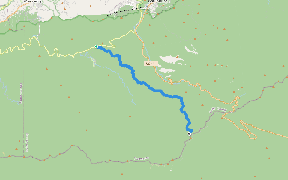 Sugarland Mountain Trail Hiking - Gatlinburg, Tennessee | Pacer