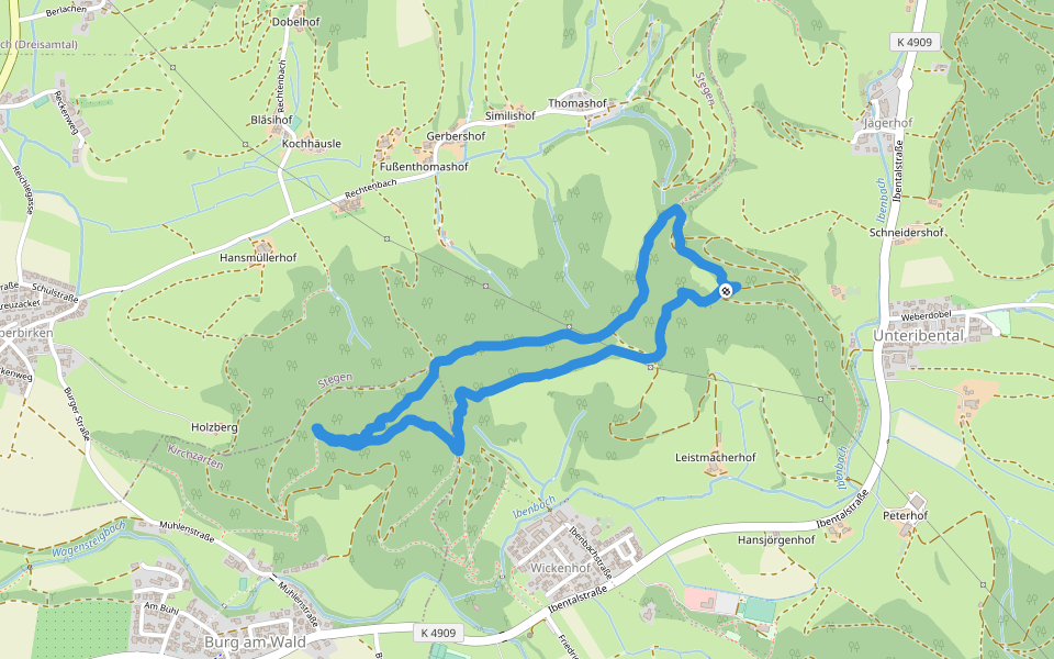길가의 신사에서 등산로 - Buchenbach, 바덴뷔르템베르크 주, 독일 | Pacer